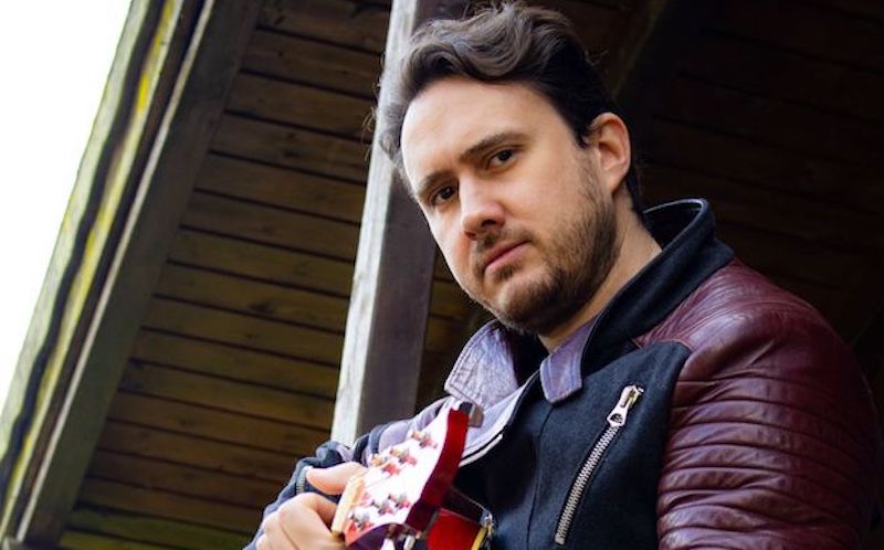 REAL LIFE, UN SINGOLO PER RIFLETTERE